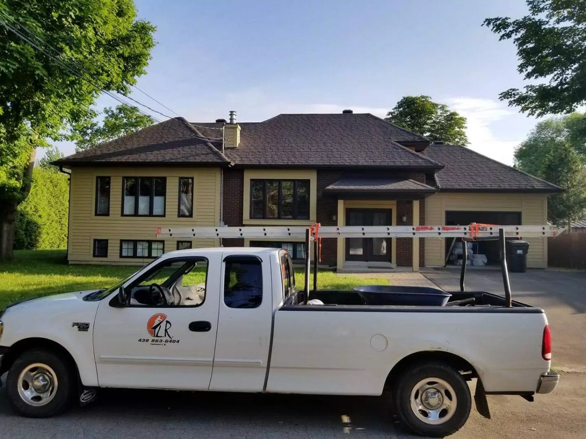 Toiture L.R. – Compagnie de toiture spécialisé en bardeau d'asphalte.